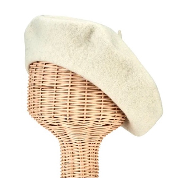 Arlin | Accessories | Vintage Arlin Fifth Avenue Classic French Cream ...